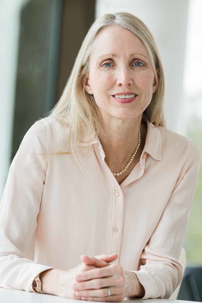 Leslie Marx – The website for Professor Leslie Marx